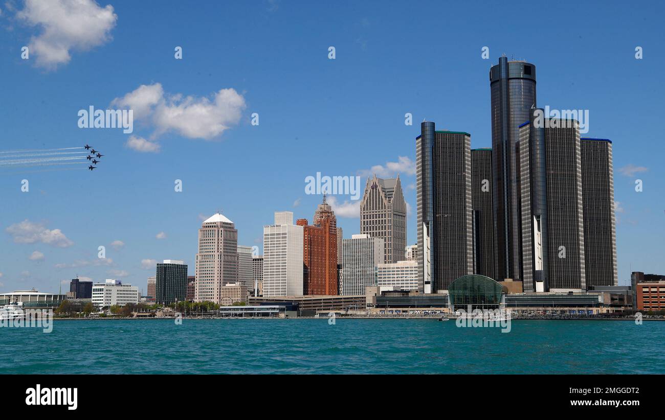 The Blue Angels, the U.S. Navy's flight demonstration squadron, fly ...