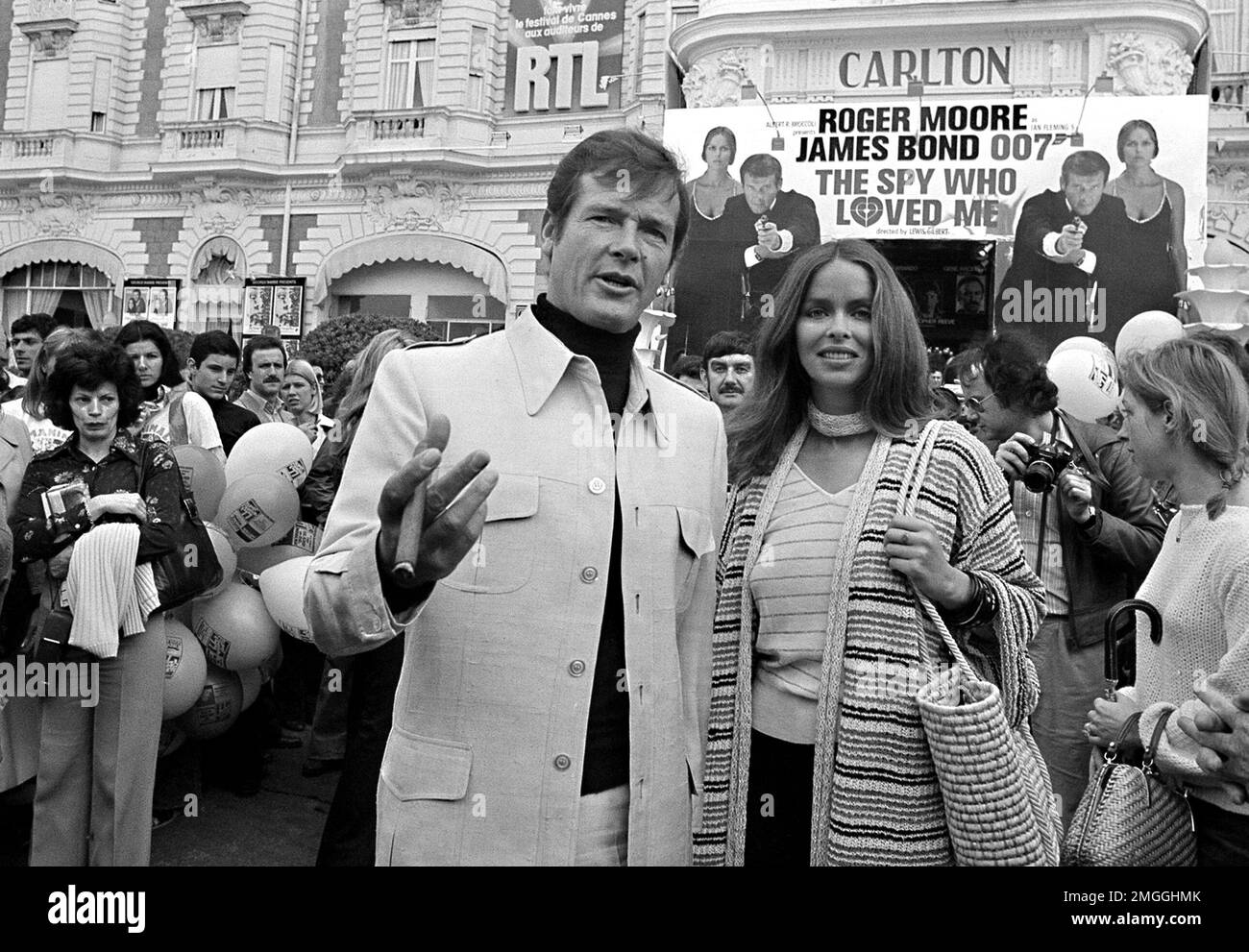 In this May 20, 1977 file photo, Roger Moore, alias British secret ...