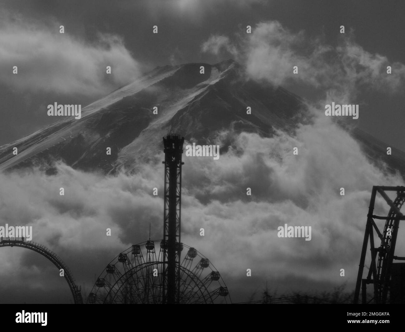 Fuji photo Black and White Stock Photos & Images - Alamy