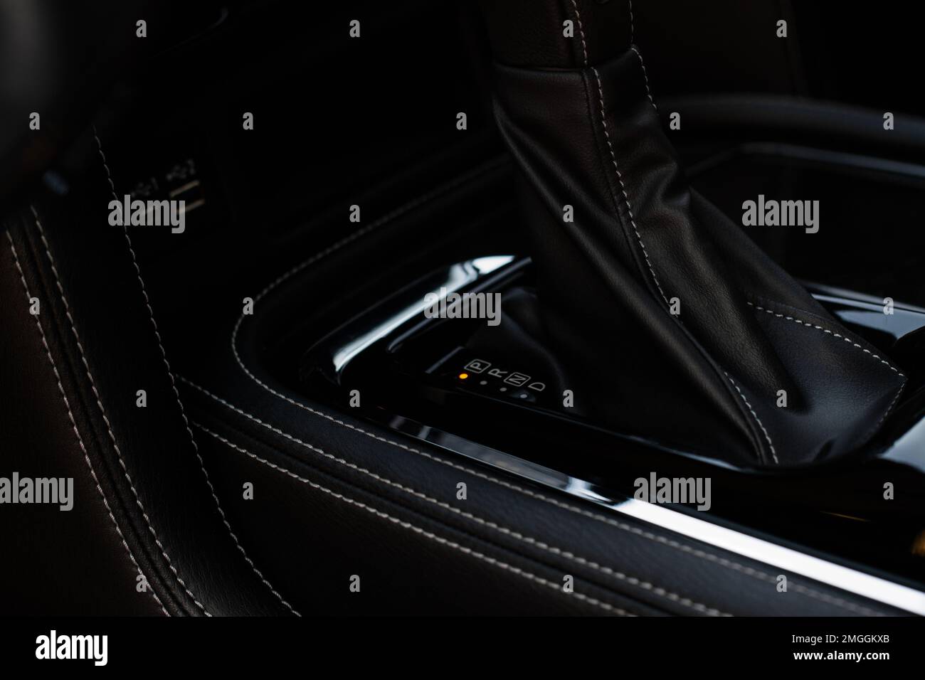 Modern automatic gearbox. Close up of the gearbox transmission handle ...