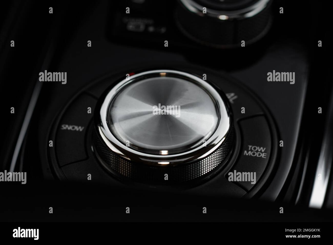 Car driving mode switch. Drive mode selector button Stock Photo - Alamy
