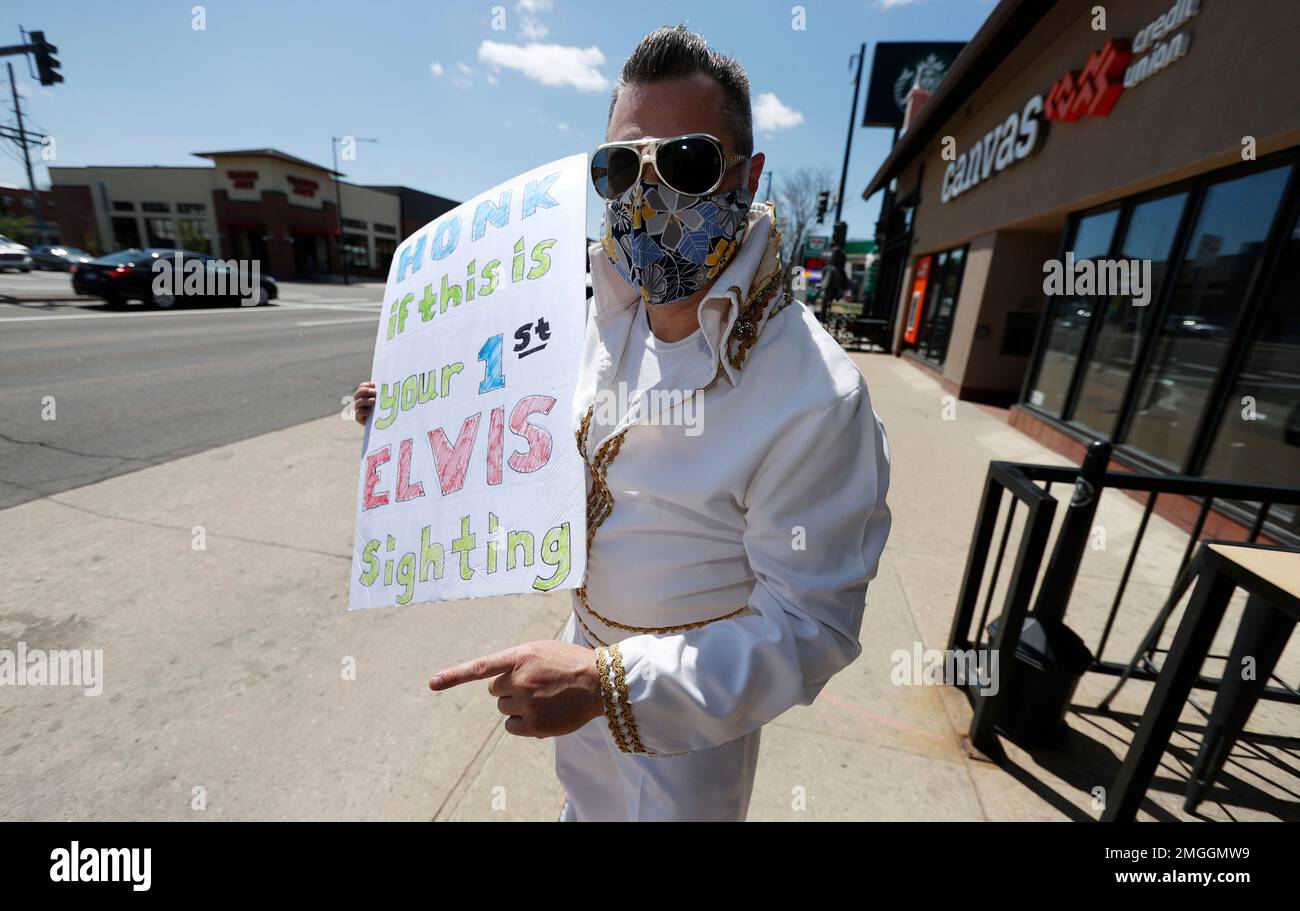 In an effort to drum up lunchtime traffic, Jeremy Matzke, owner of the ...