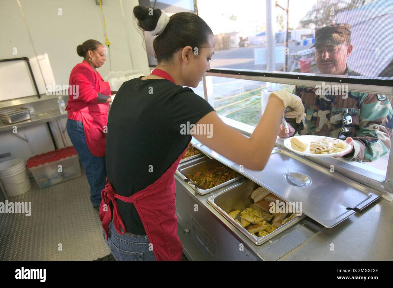 Base Camps - 26-HK-66-62. LA Plaquemines Camp--staff serving military ...