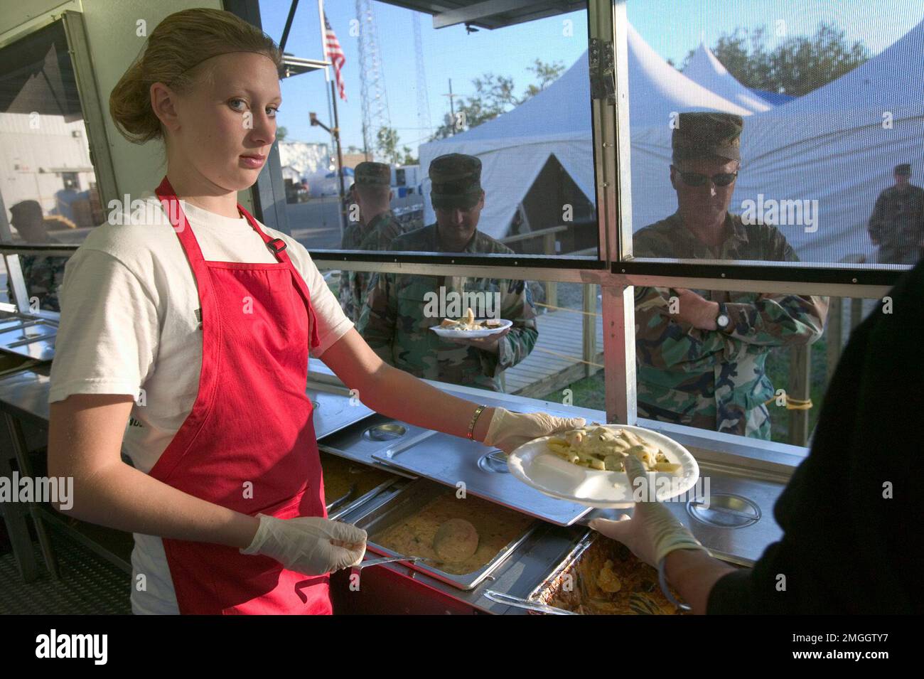 Base Camps - 26-HK-66-61. LA Plaquemines Camp--staff serving military ...