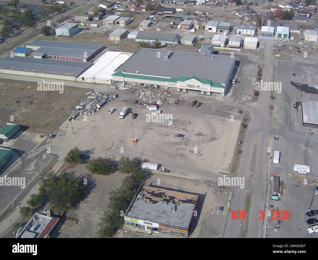 Piled hurricane debris hi-res stock photography and images - Alamy