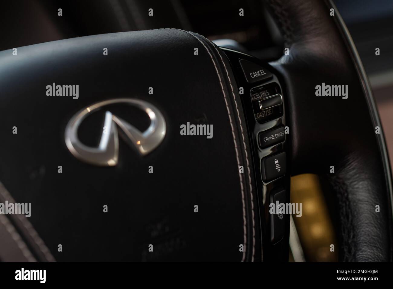 Four wheel steering system hi-res stock photography and images - Alamy