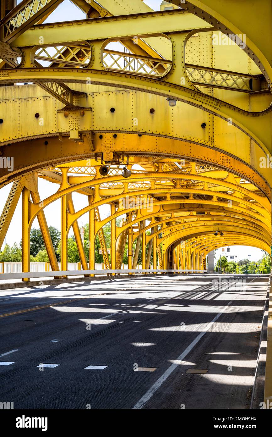 Golden bridge way hi-res stock photography and images - Alamy