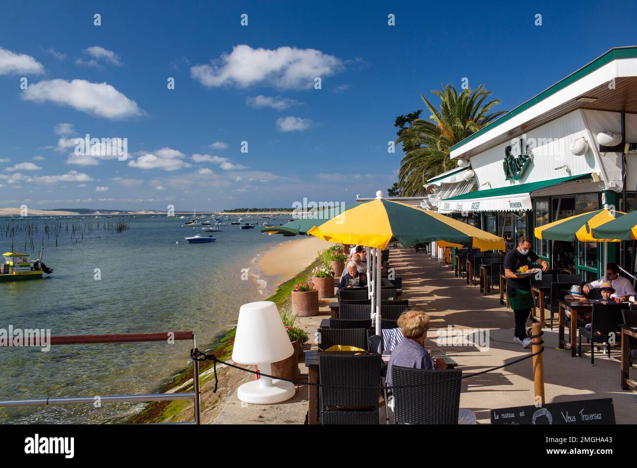 Restaurant lescale hi-res stock photography and images - Alamy