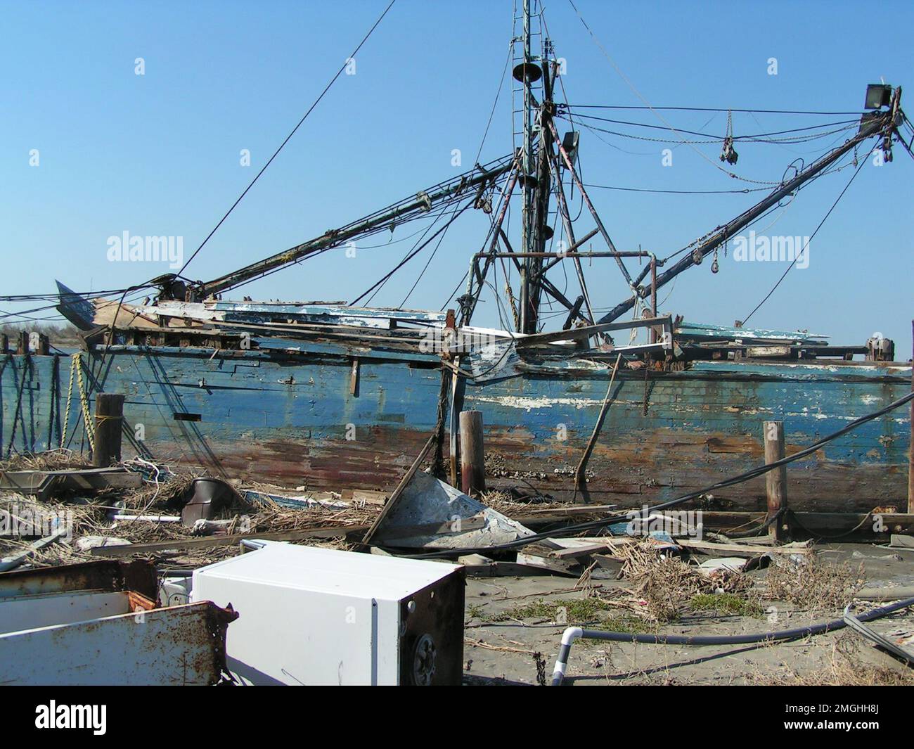 Aftermath - Jefferson Parish - 26-HK-38-29. damaged, displaced vessel ...