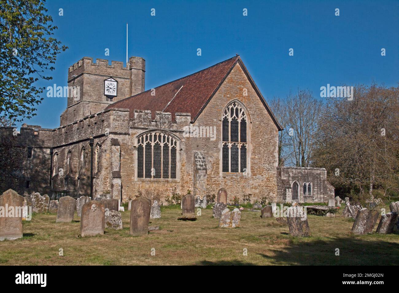 HEADCORN St Peter and St Paul Church Kent Stock Photo - Alamy
