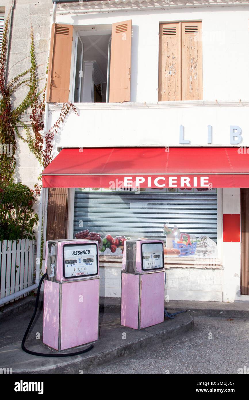 Pink petrol pump hi-res stock photography and images - Alamy