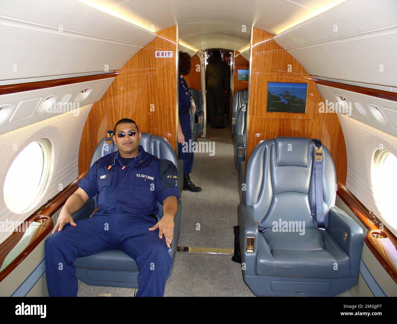 Coast Guard Structures - Air Stations - New Orleans - 26-HK-95-184 ...