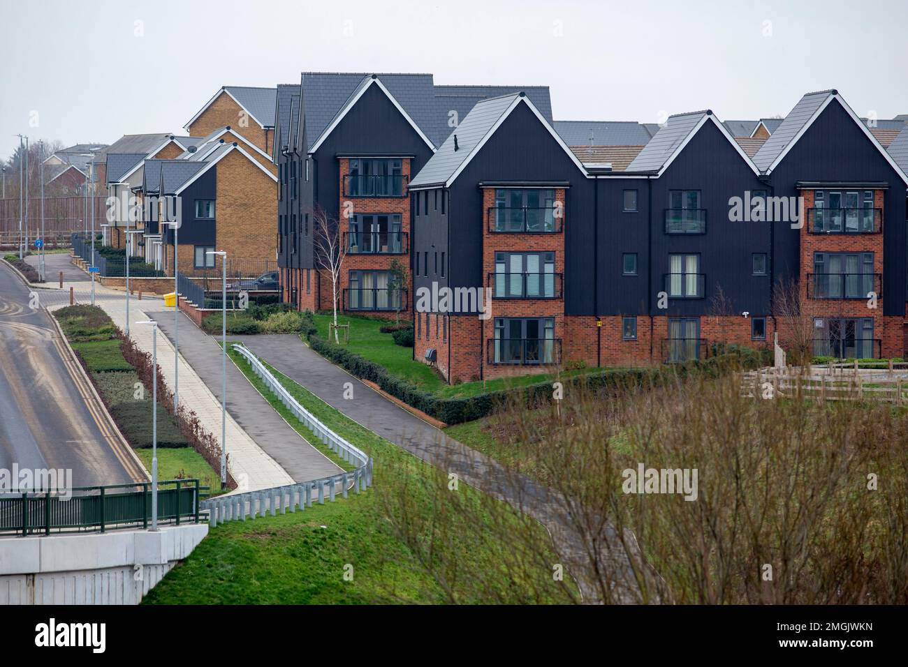 Ebbsfleet Garden City sits on the Thames, bordering London with close ...
