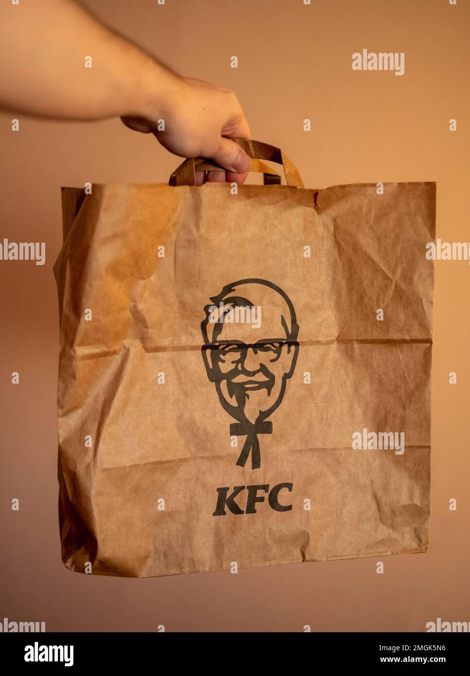 VLADIVOSTOK, RUSSIA - JANUARY 10, 2023: KFC logo on paper bag Stock ...