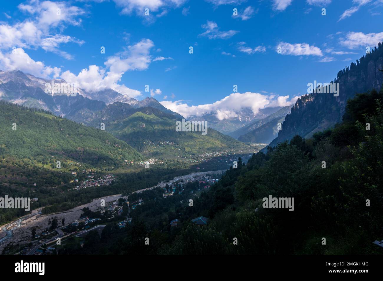 Manali mall road landscape hi-res stock photography and images - Alamy