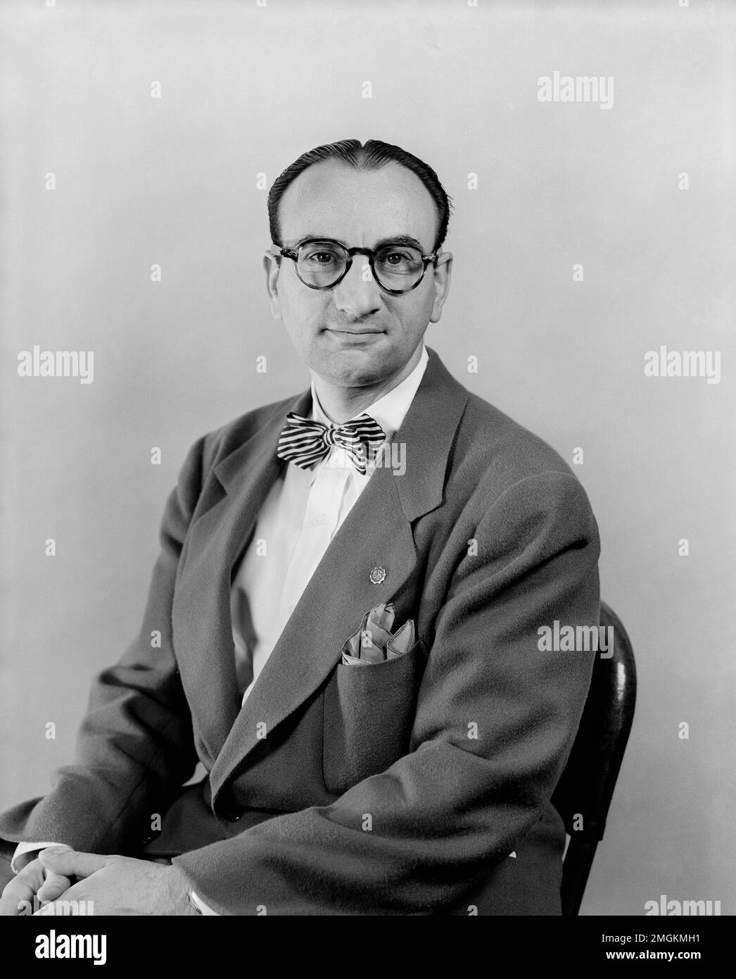 New York City chief photographer of The Associated Press, Murray Becker ...