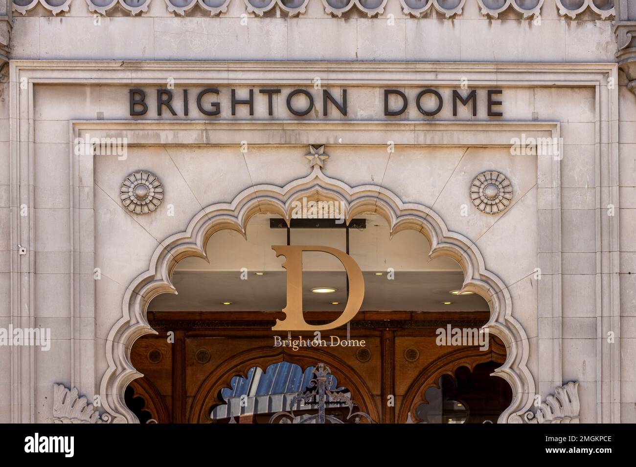 St ann's well gardens hi-res stock photography and images - Alamy
