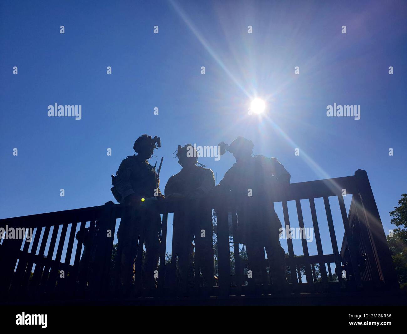 Tactical Air Control Party (TACP) specialists from the 148th Air ...