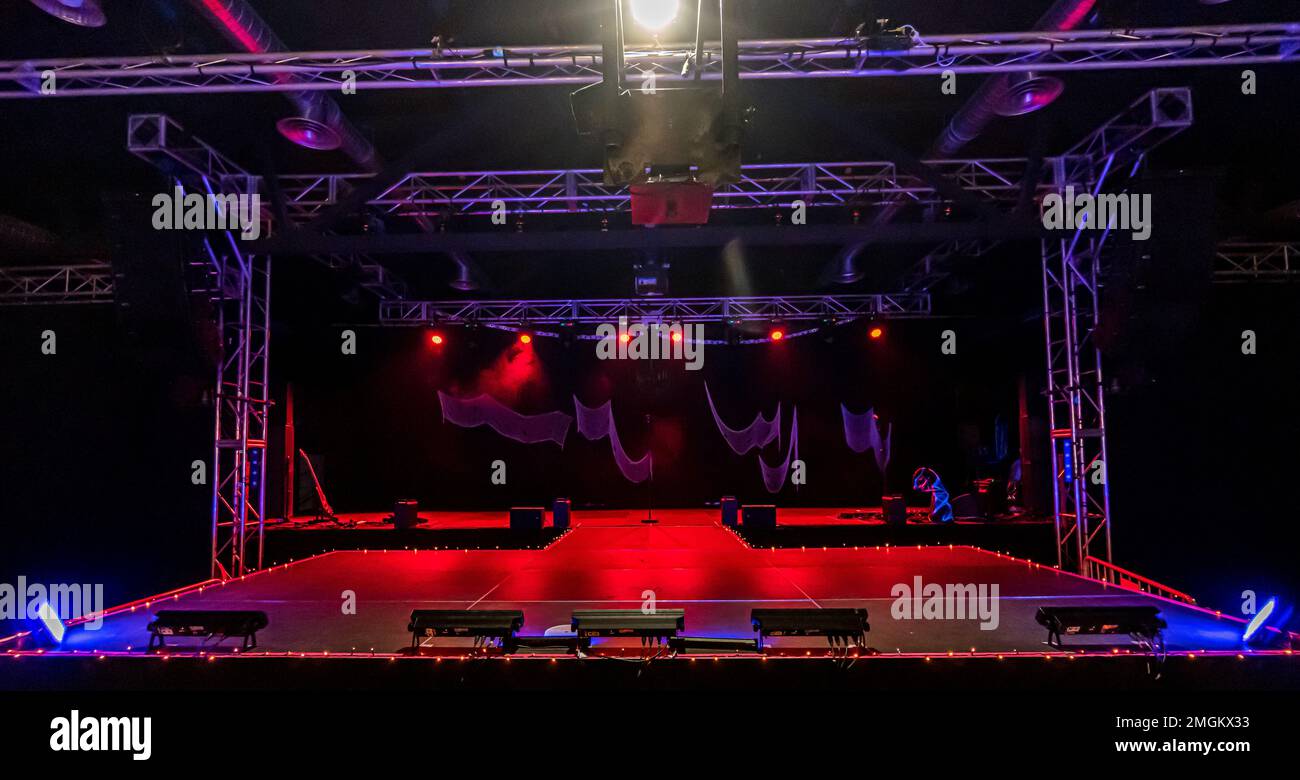 Concert by the rock music group Megara, presenting their new album ...