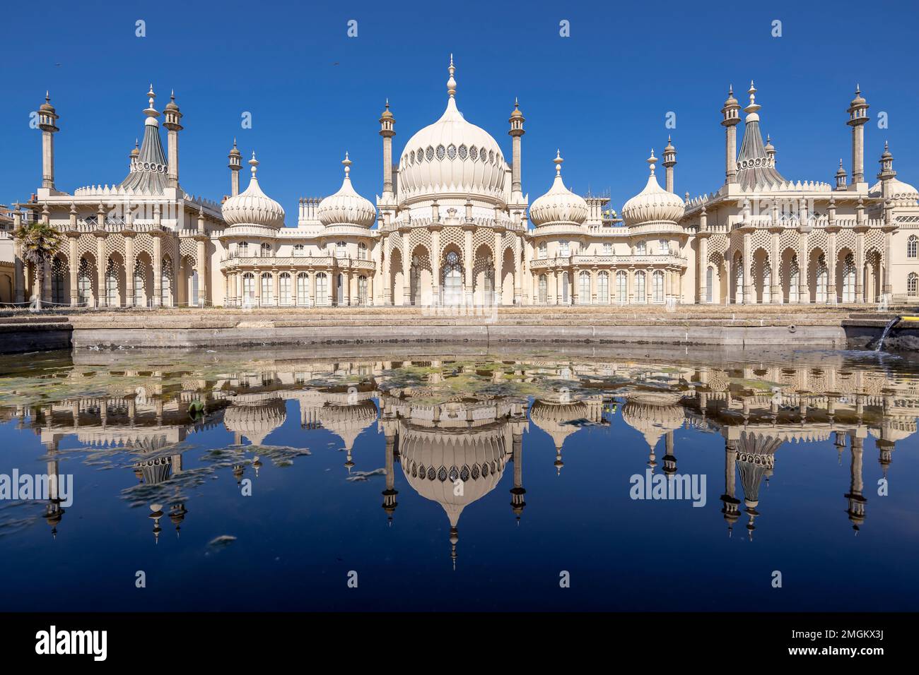 St ann's well gardens hi-res stock photography and images - Alamy