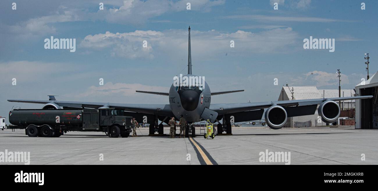 151st logistics readiness squadron hi-res stock photography and images ...