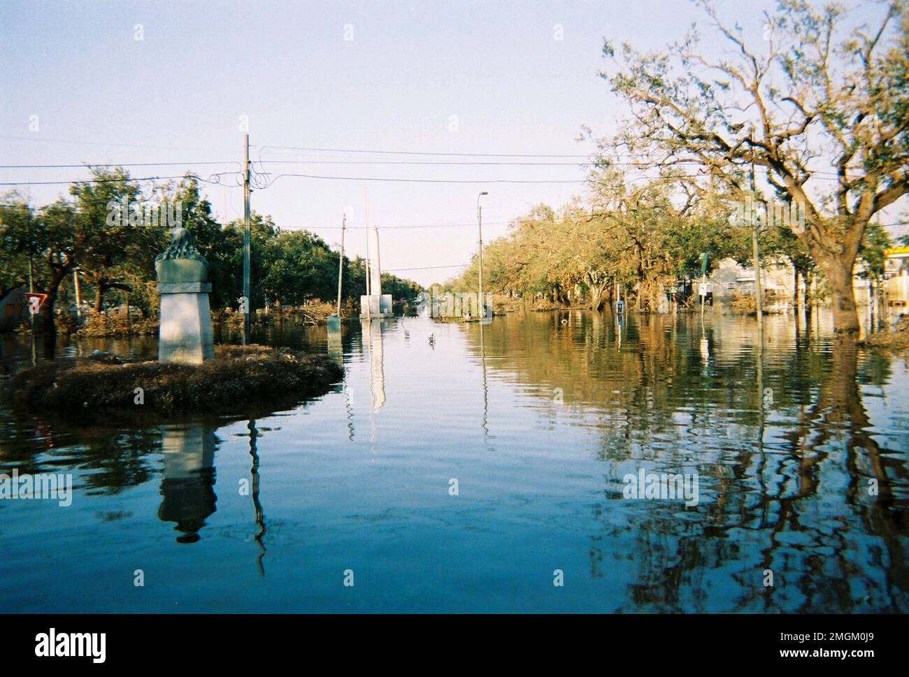 Great Lakes Search and Rescue Detachment - 26-HK-143-87. Hurricane ...