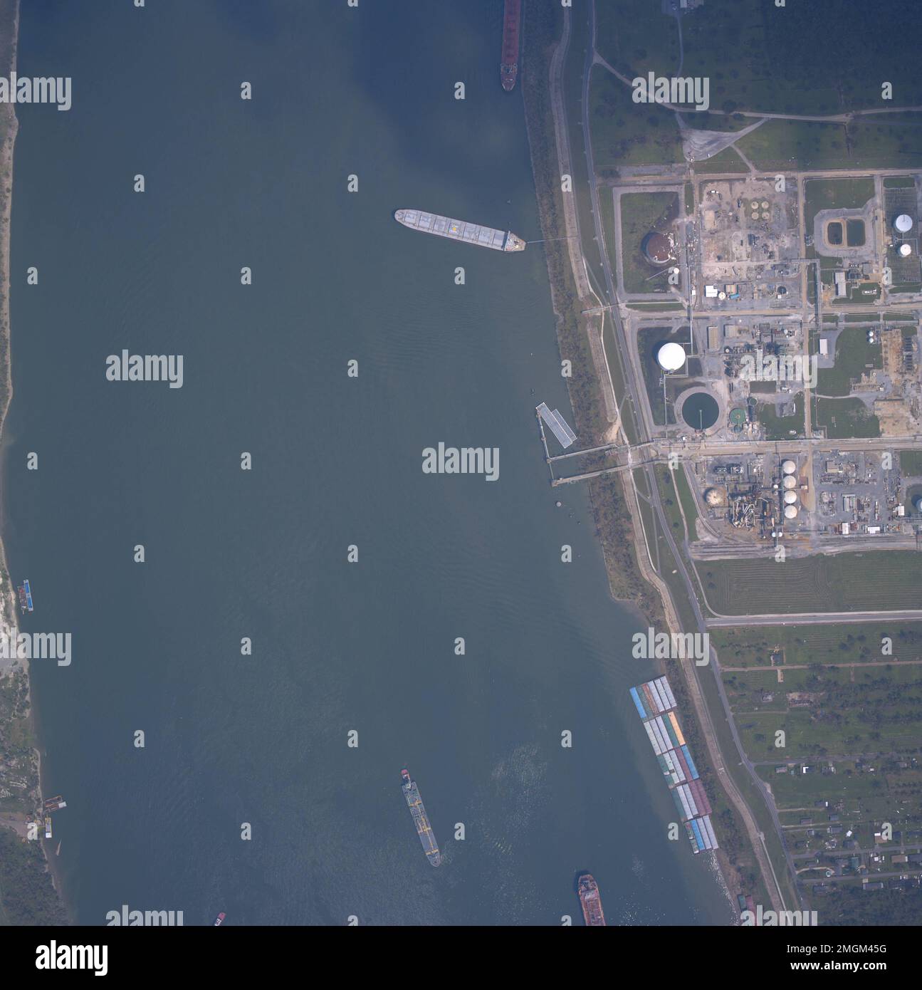 Aerial and Satellite Images - 26-HK-19-12. Hurricane Katrina Stock ...