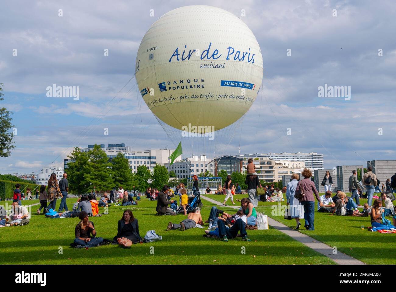 Paris, France, Crowd People Relaxing in Public Park, Parc Citroen Paris ...
