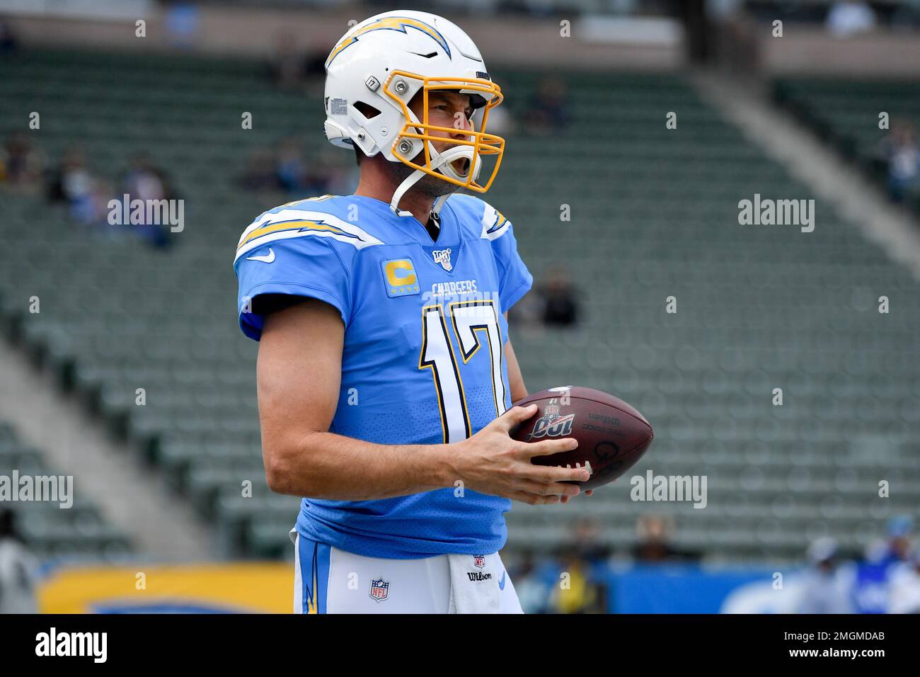 Los Angeles Chargers quarterback Phillip Rivers warms up prior to an ...