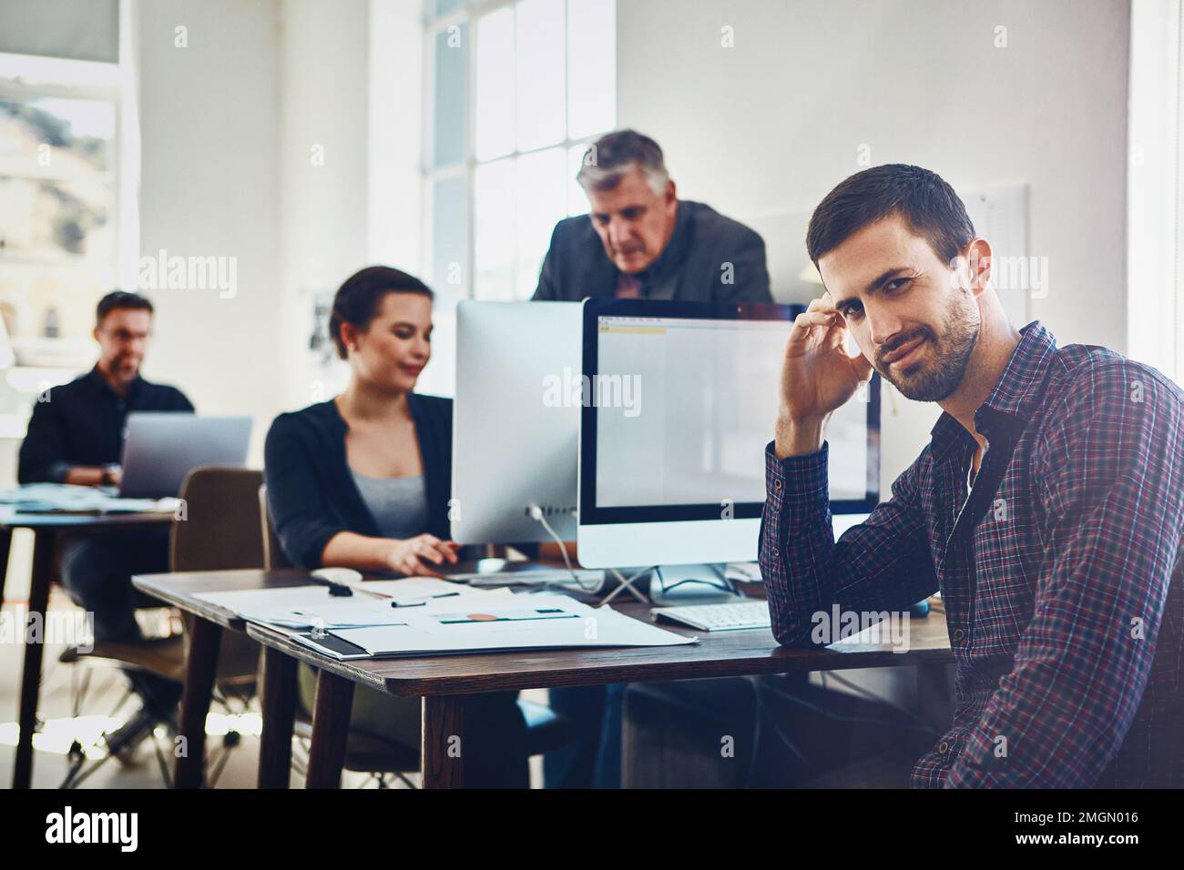 Happy employee male computer hi-res stock photography and images - Alamy