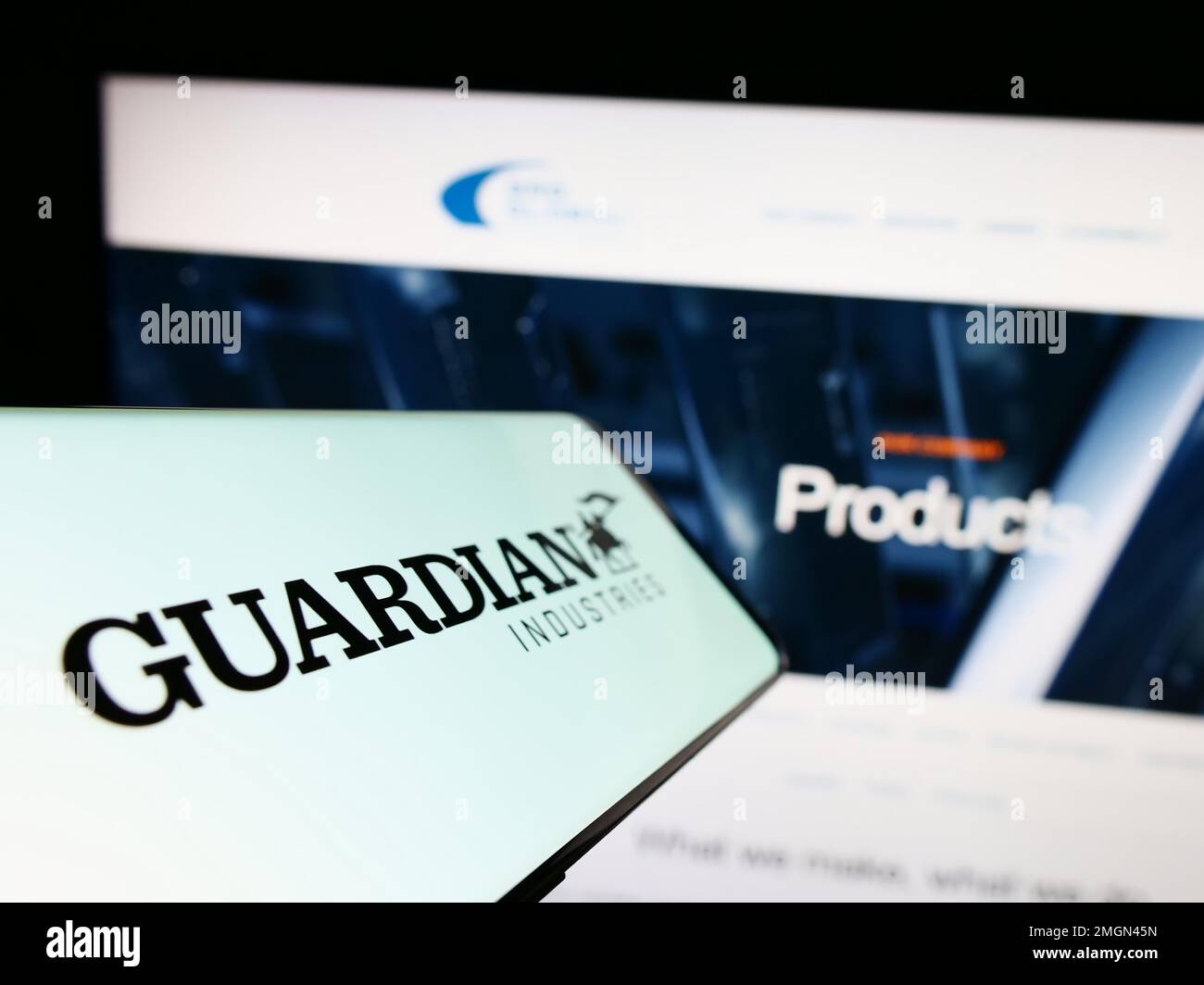 Guardian Industries Logo