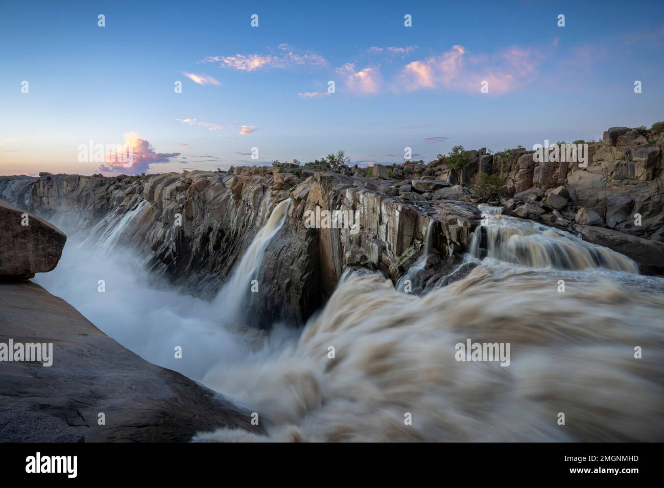 View of the main waterfall on the Orange River at Augrabies Falls ...