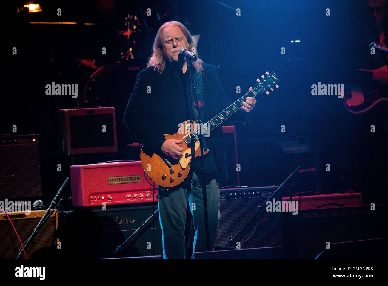 Warren Hayes performs at Love Rocks NYC!, a Benefit Concert for God's ...