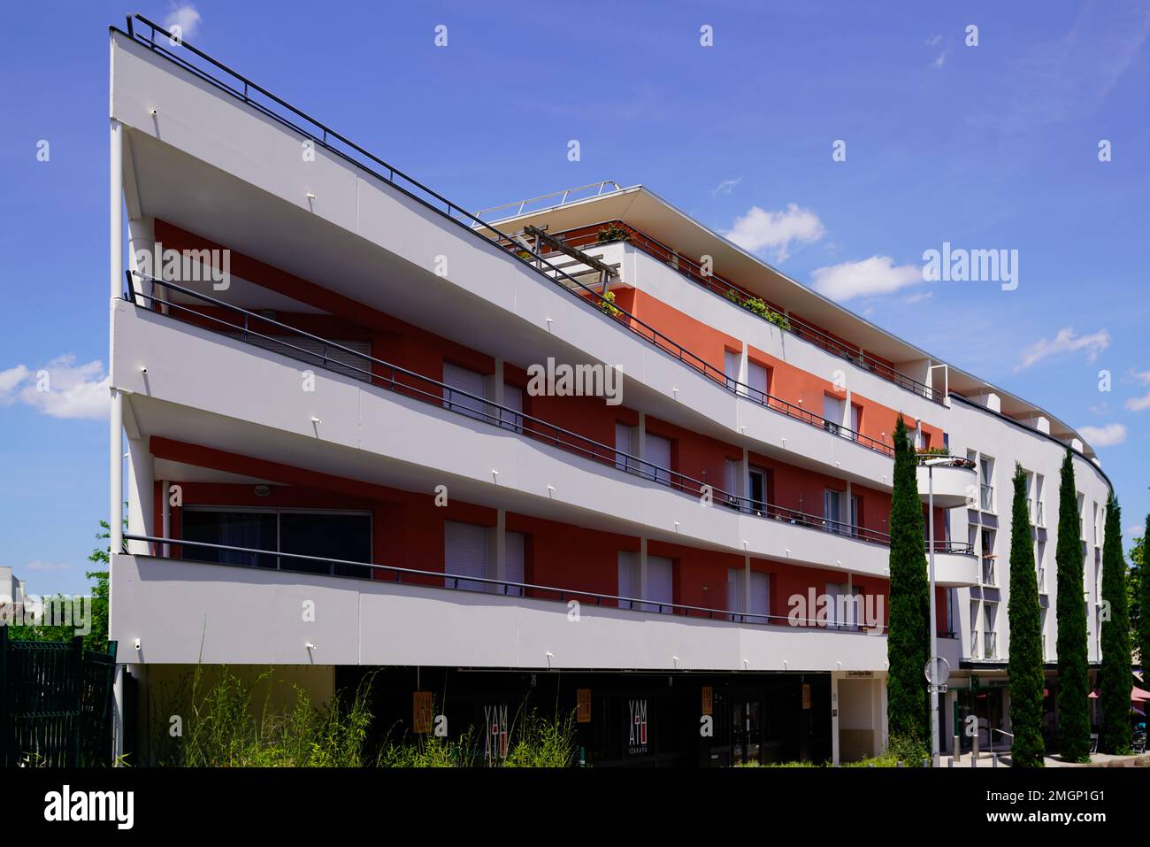 modern corner contemporary residential new building with balcony Stock ...