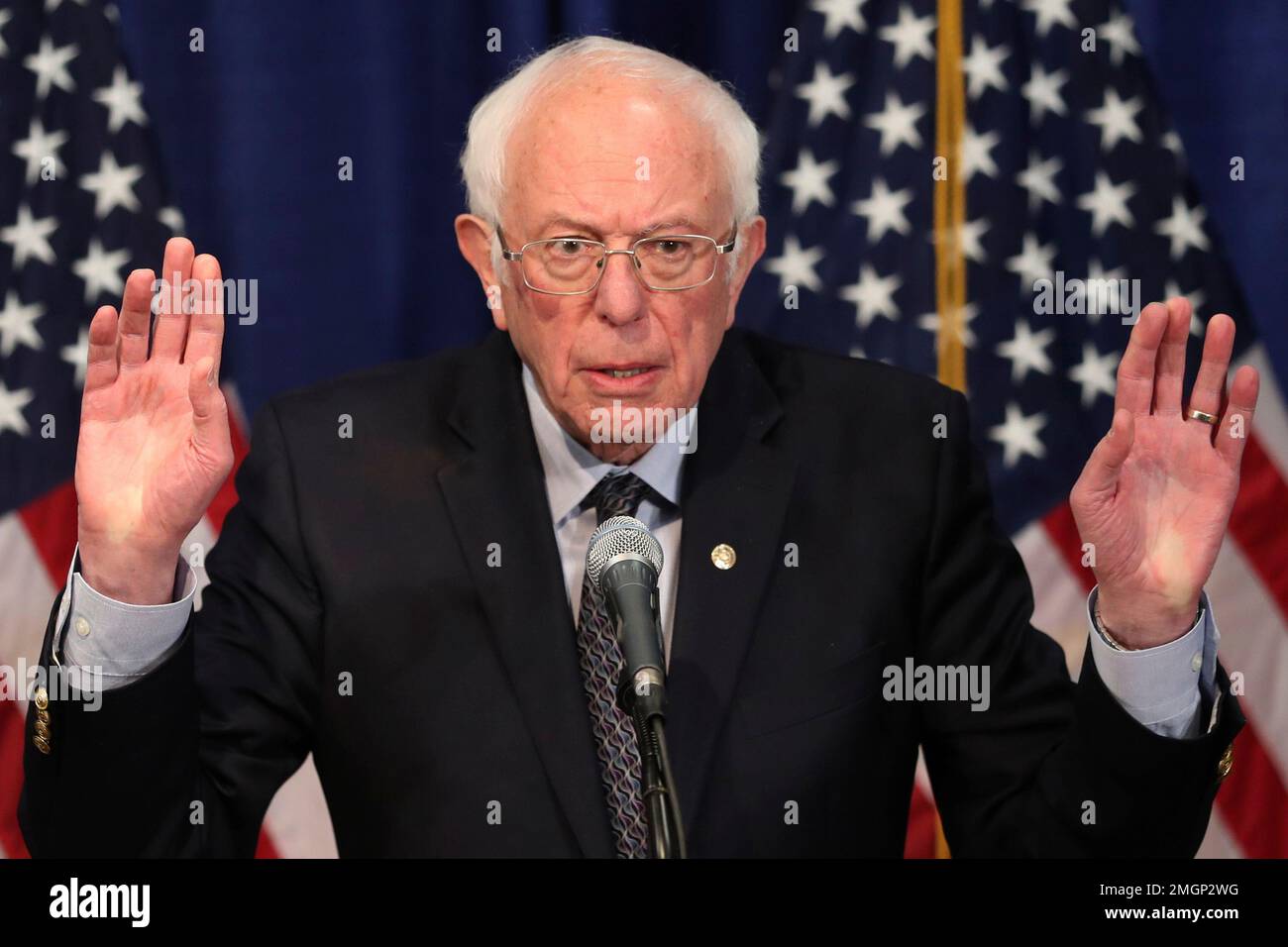 Democratic presidential candidate, Sen. Bernie Sanders, I-Vt., speaks ...