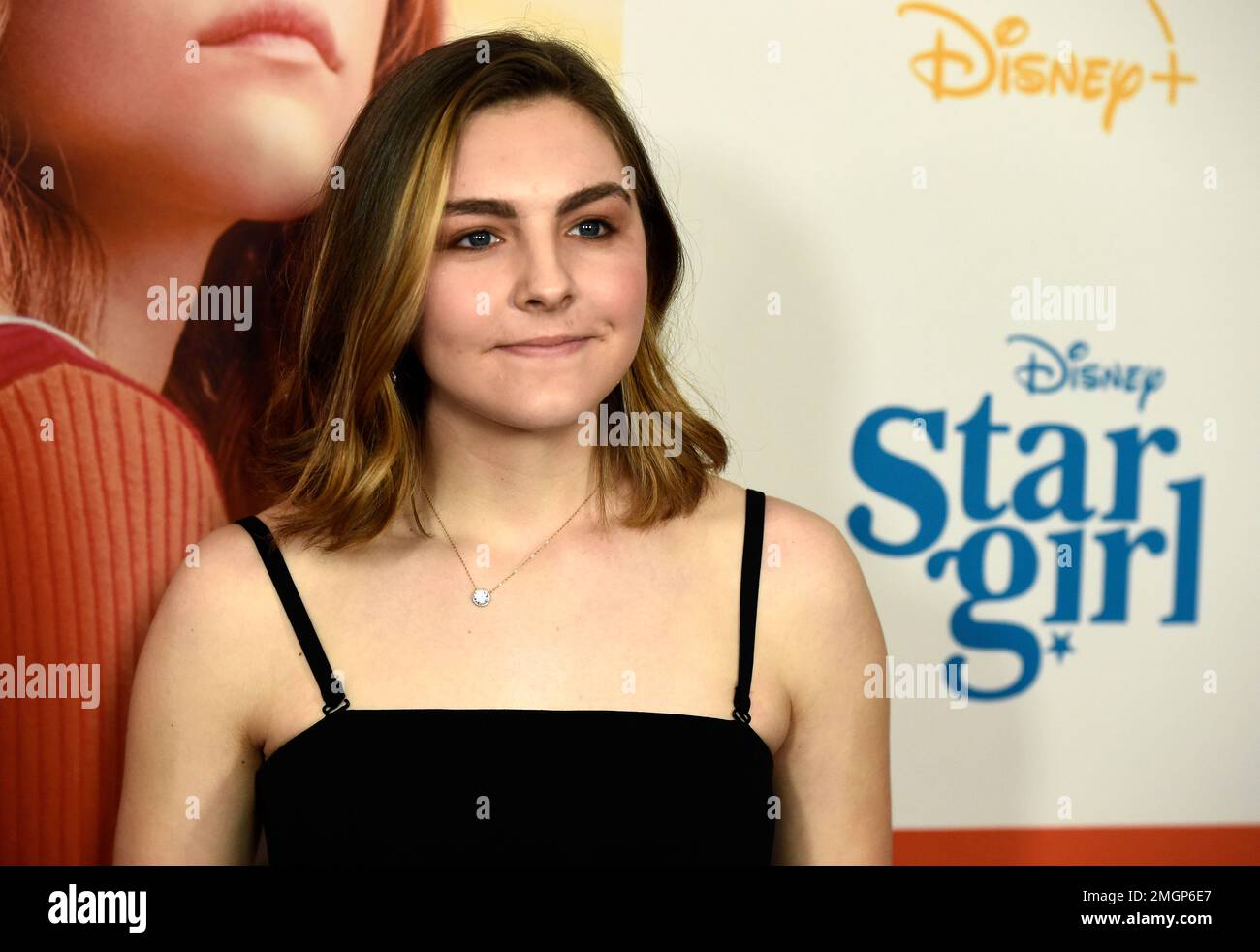 Actress Allison Wentworth poses at the premiere of the film "Stargirl ...