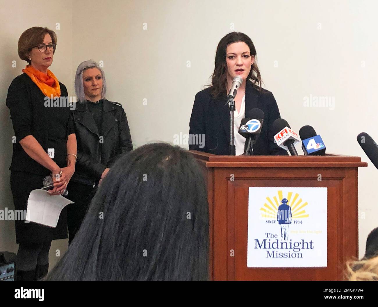 Elizabeth Mitchell, an attorney for the Los Angeles Alliance for Human ...