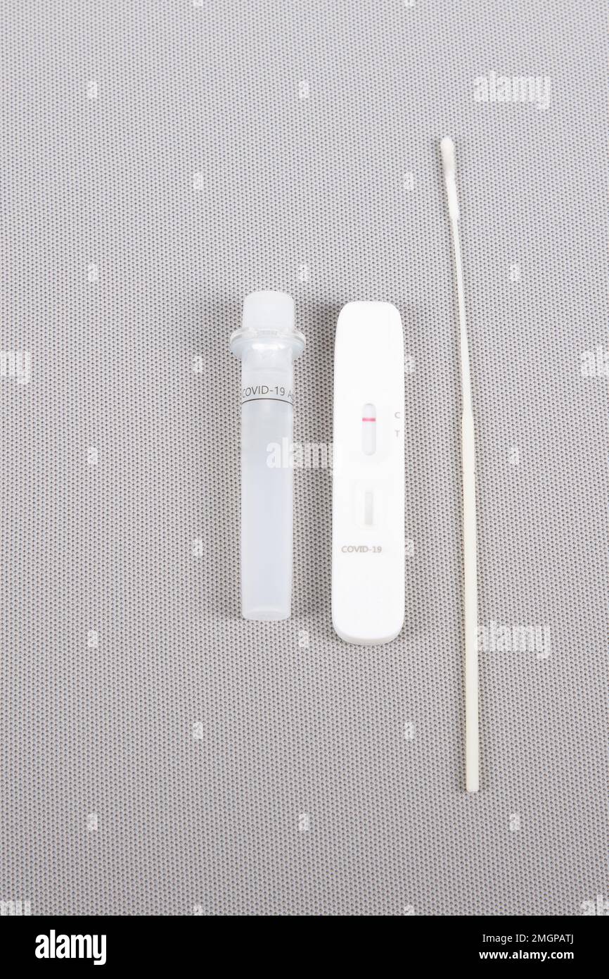 Covd test hi-res stock photography and images - Alamy