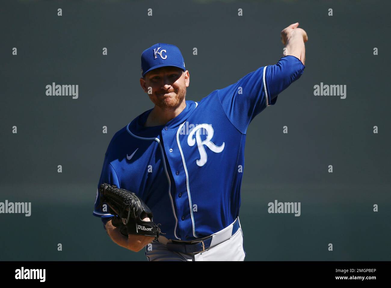 Kansas City Royals starting pitcher Mike Montgomery warms up during the ...