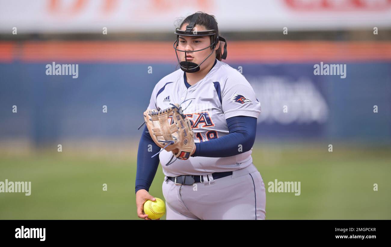 UTSA pitcher Erika Cortez warms up during an NCAA softball game against ...