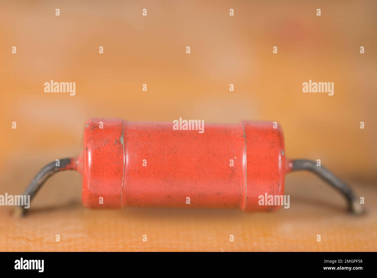 Vintage radio component – resistor - on circuit board Stock Photo - Alamy