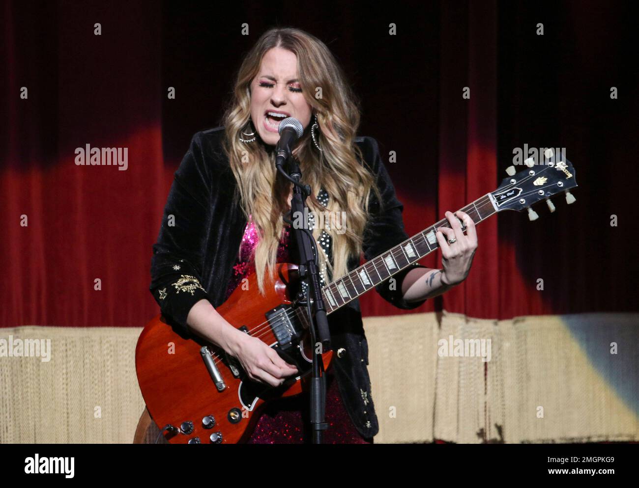 Caitlyn Smith performs as the opener for Little Big Town at the Fox ...
