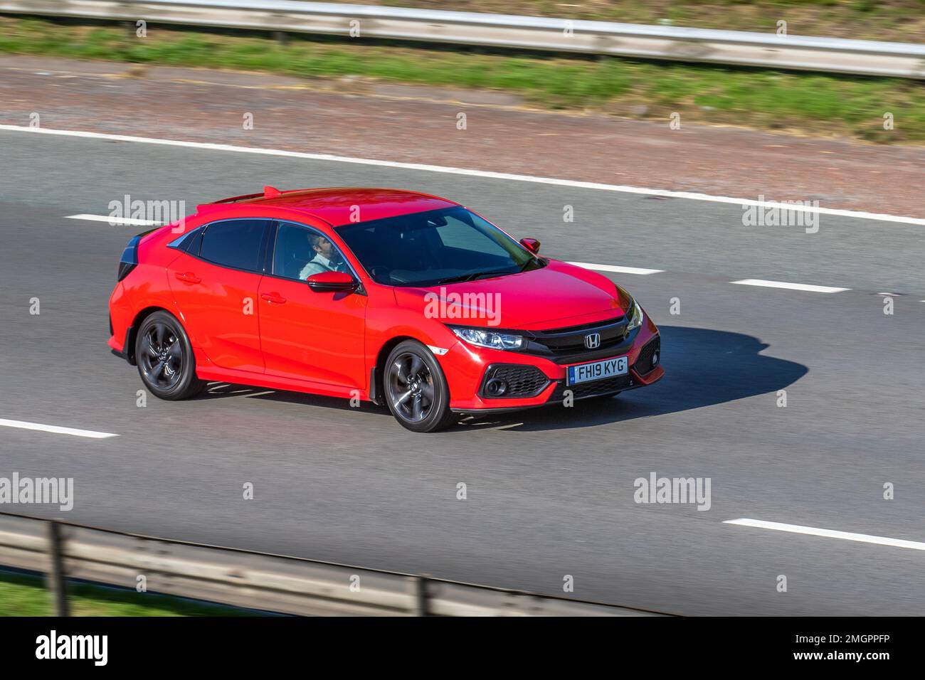 2019 HONDA CIVIC VTEC 988cc petrol 7 speed CVT; travelling on the M61 ...