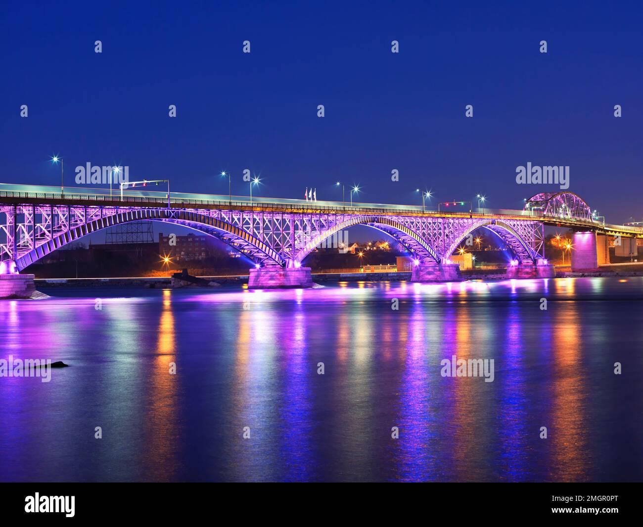 New york border hi-res stock photography and images - Alamy