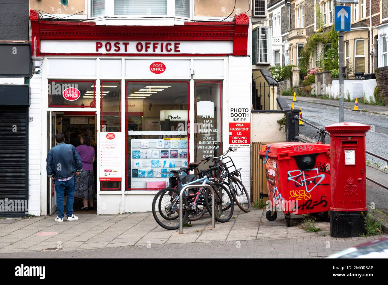 Uk local post hi-res stock photography and images - Alamy