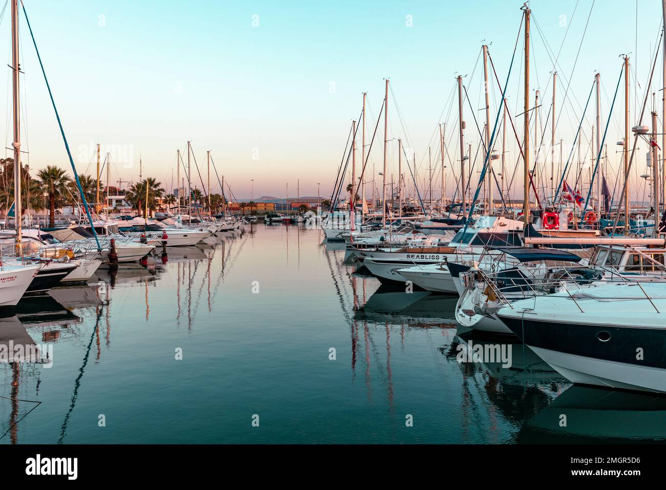 Beautiful sunrise at Larnaka Marina. Parked yachts, blue sky ...