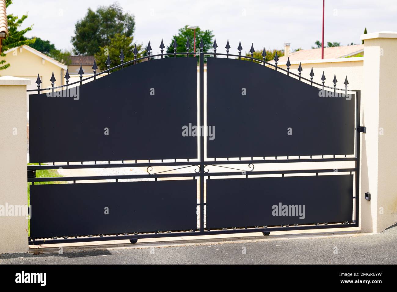 portal dark grey classic metal home gate classic old ancien house ...