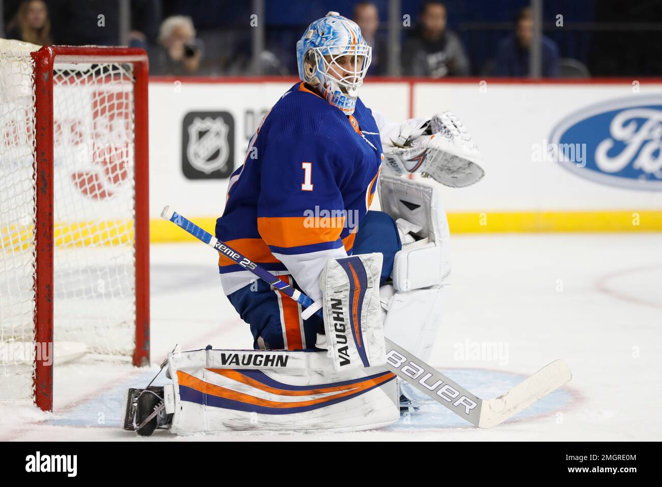 New York Islanders goaltender Thomas Greiss (1) during the first period ...