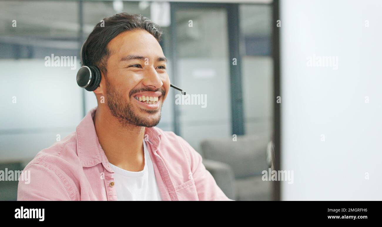 Asian customer hi-res stock photography and images - Alamy