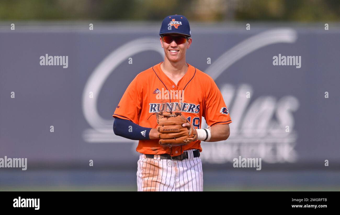 UTSA's Leyton Barry walks off the field during an NCAA baseball game ...